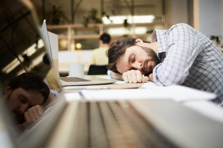 7 ways to eliminate boredom in the workplace